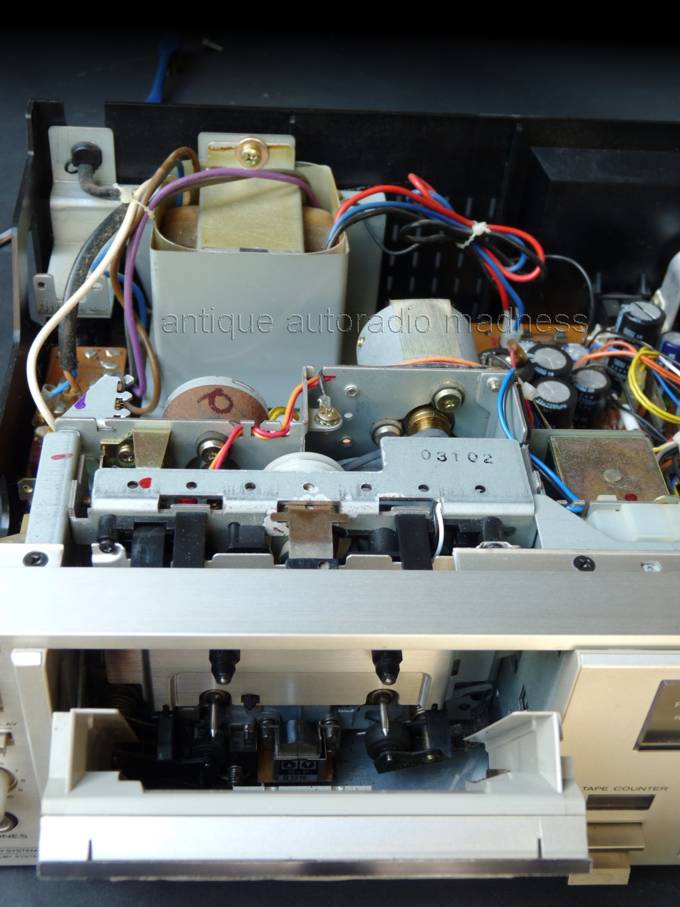 vintage compact cassette deck HITACHI