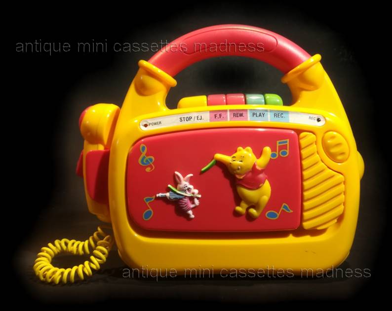 Vintage audio cassette collection - Lecteur de minicassettes audio avec ...